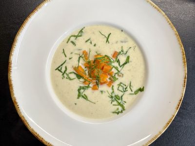 Restaurace, obědy, polední a denní menu v Opavě | Meníčka.cz